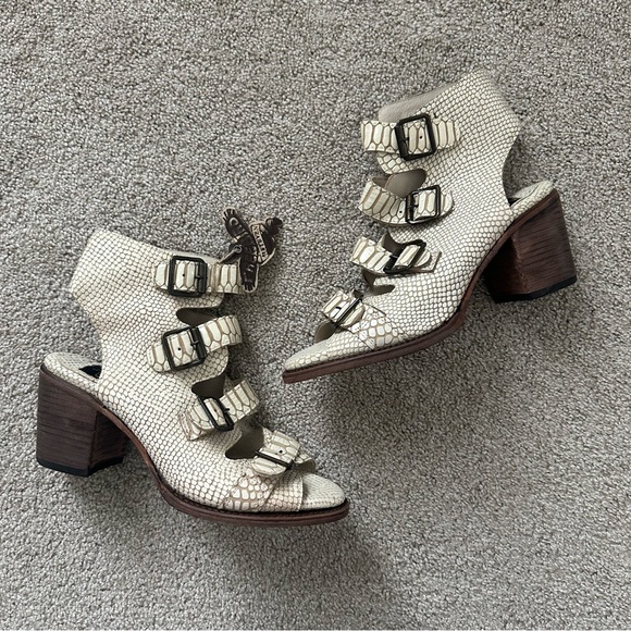 Freebird by Steven | Shoes | Nwt Freebird By Steven Quail White Snake Leather Buckle Booties ...